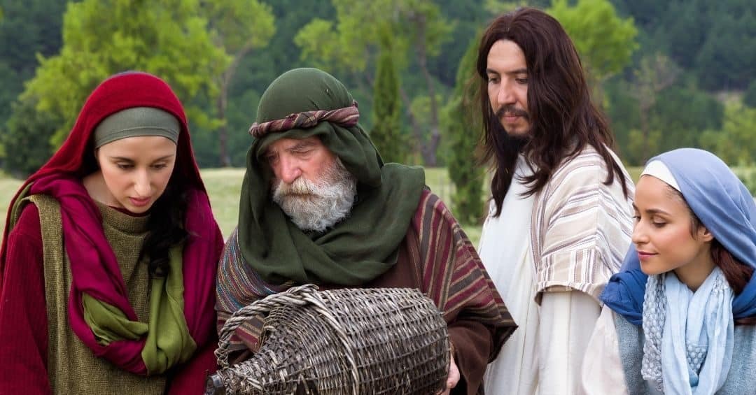 10 Inspiring Godly Mothers of the Bible who Prayed - Savoring Each Moment