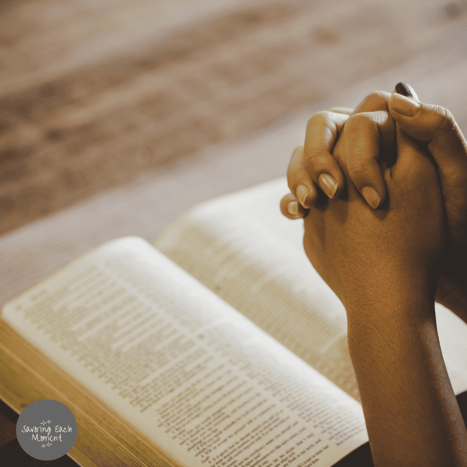 Using a Joshua 1:9 Prayer for Courage and Strength